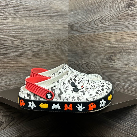 CROCS | Shoes | Crocs Mickey Mouse Kids Clogs White And Red | Poshmark